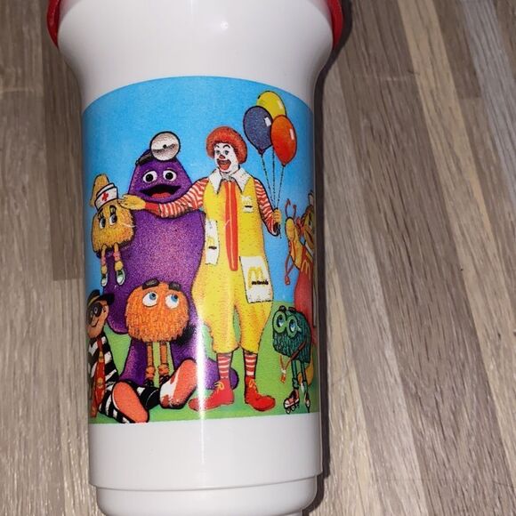 McDonald's | Dining | Mcdonalds Vintage Tumbler Cup Kids Soppy Cup 9s ...
